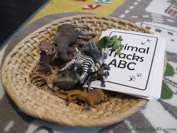 Fun Activity to Boost Early Literacy and Basic Reasoning Skills Kids ...