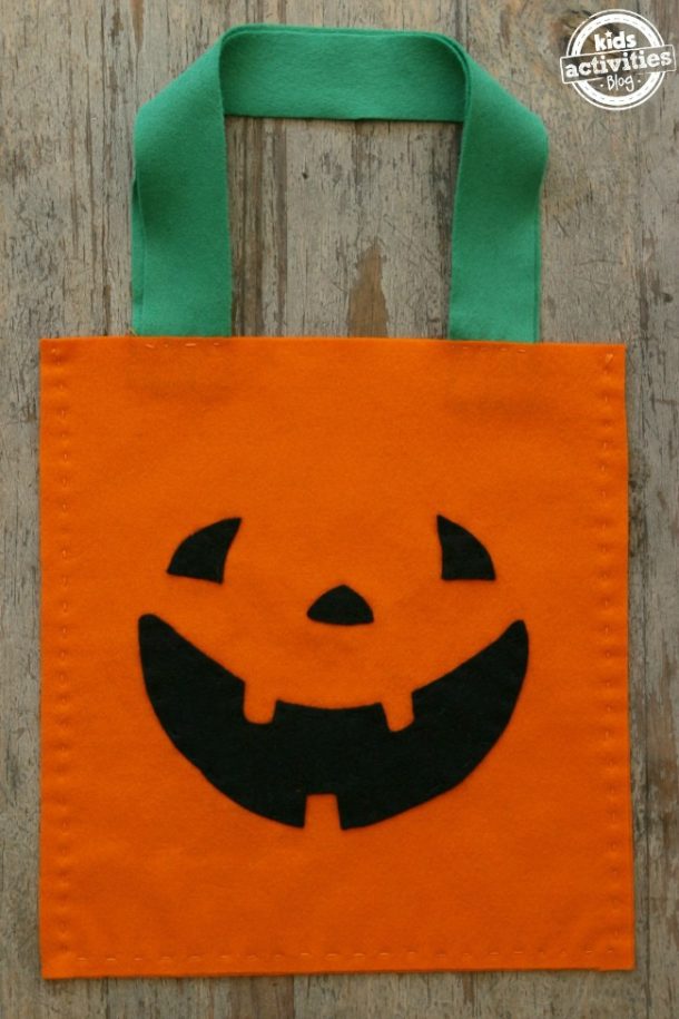 Felt Jack O’Lantern Bag Craft: Easy Sewing Project