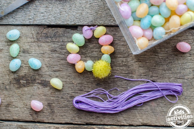 Make a Jelly Bean Bracelet! {EASTER CRAFT} | Kids Activities Blog
