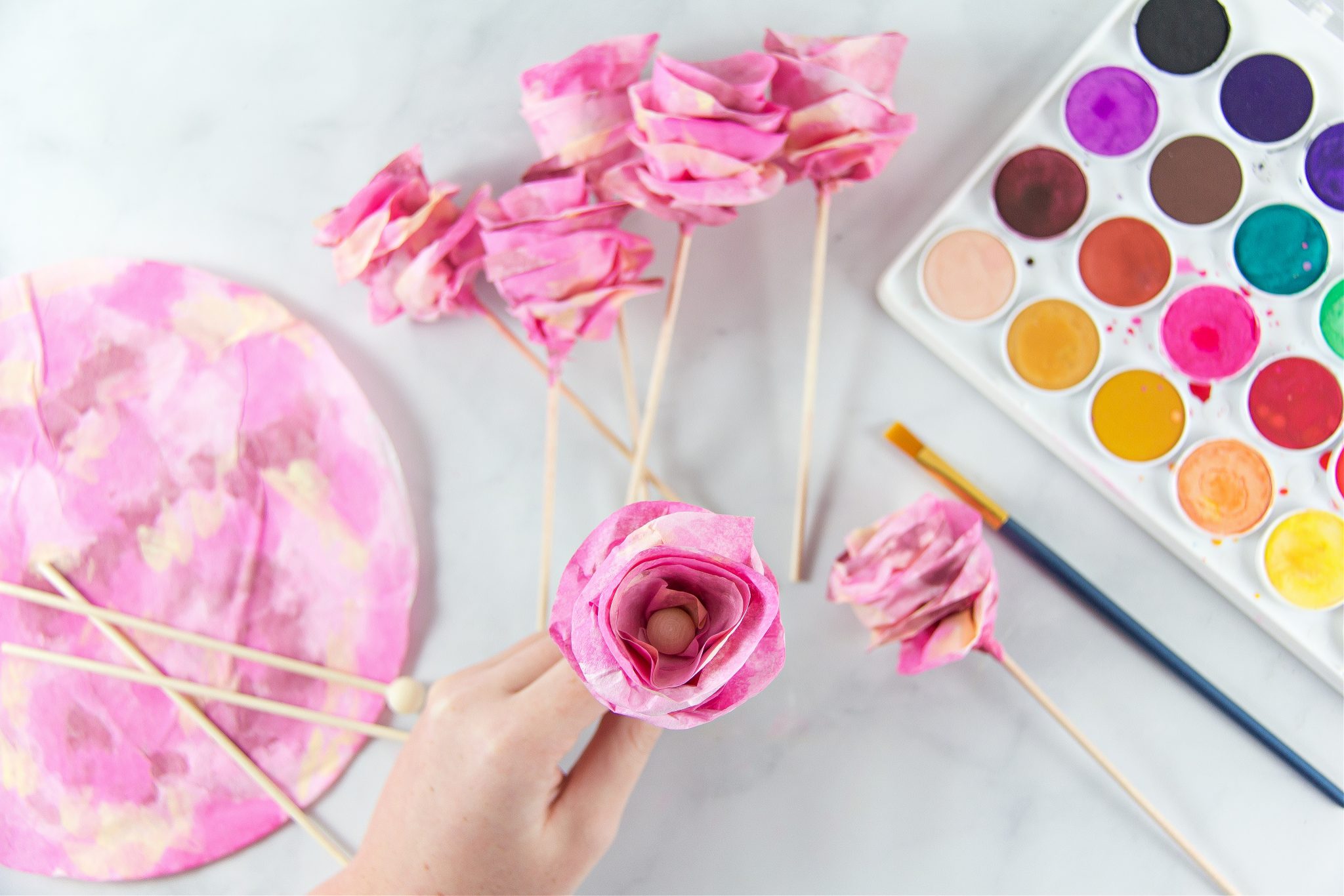 Beautiful & Easy Coffee Filter Flowers Craft Kids Can Make |Kids ...