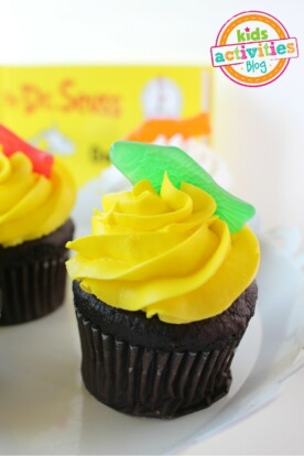 One Fish Two Fish Cupcakes | Kids Activities Blog