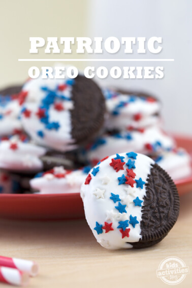Let's Make Easy Patriotic Oreo Cookies | Kids Activities Blog