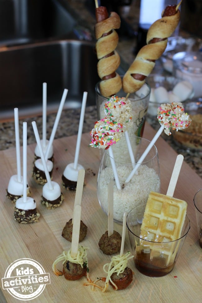 100s of Kid-Friendly Recipes that Kids Will Actually Eat!