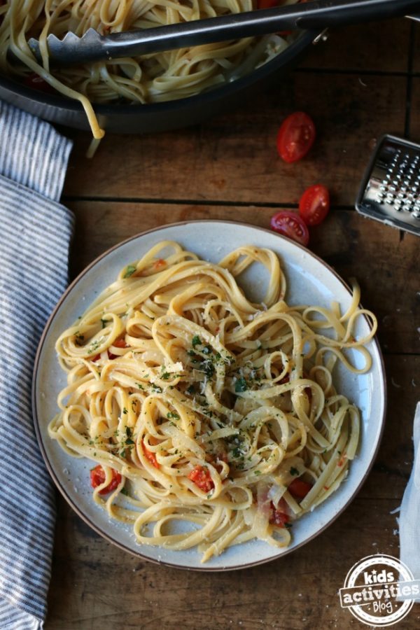 Easy One Pan Tomato Basil Pasta Recipe Kids Activities Blog