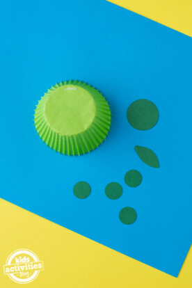 Easy Preschool Turtle Craft with a Cupcake Liner – ParentingBest.com