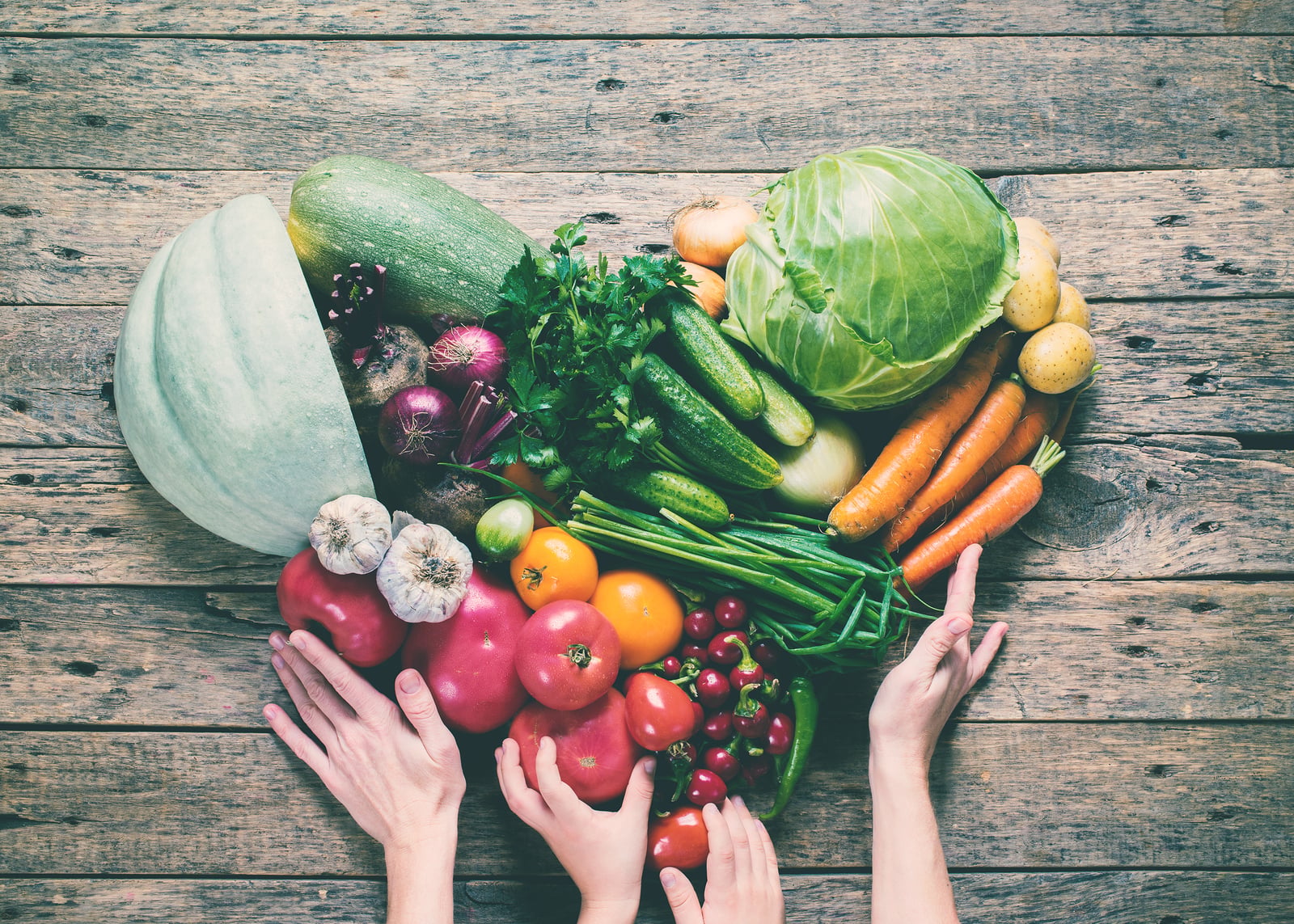 How to Feed Your Family Organic Food on the Cheap