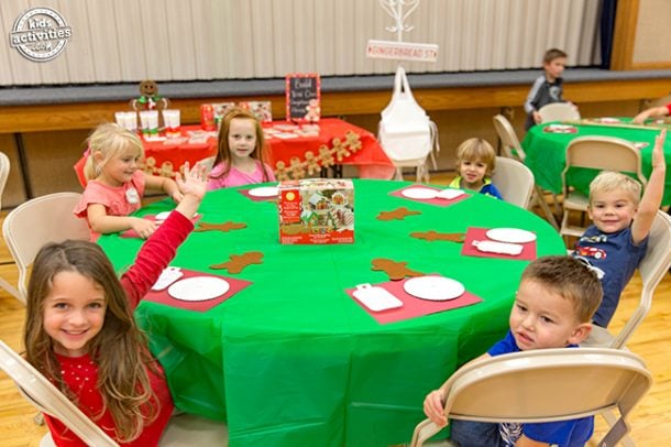 How to Host a Gingerbread House Decorating Party for Kids | Kids ...