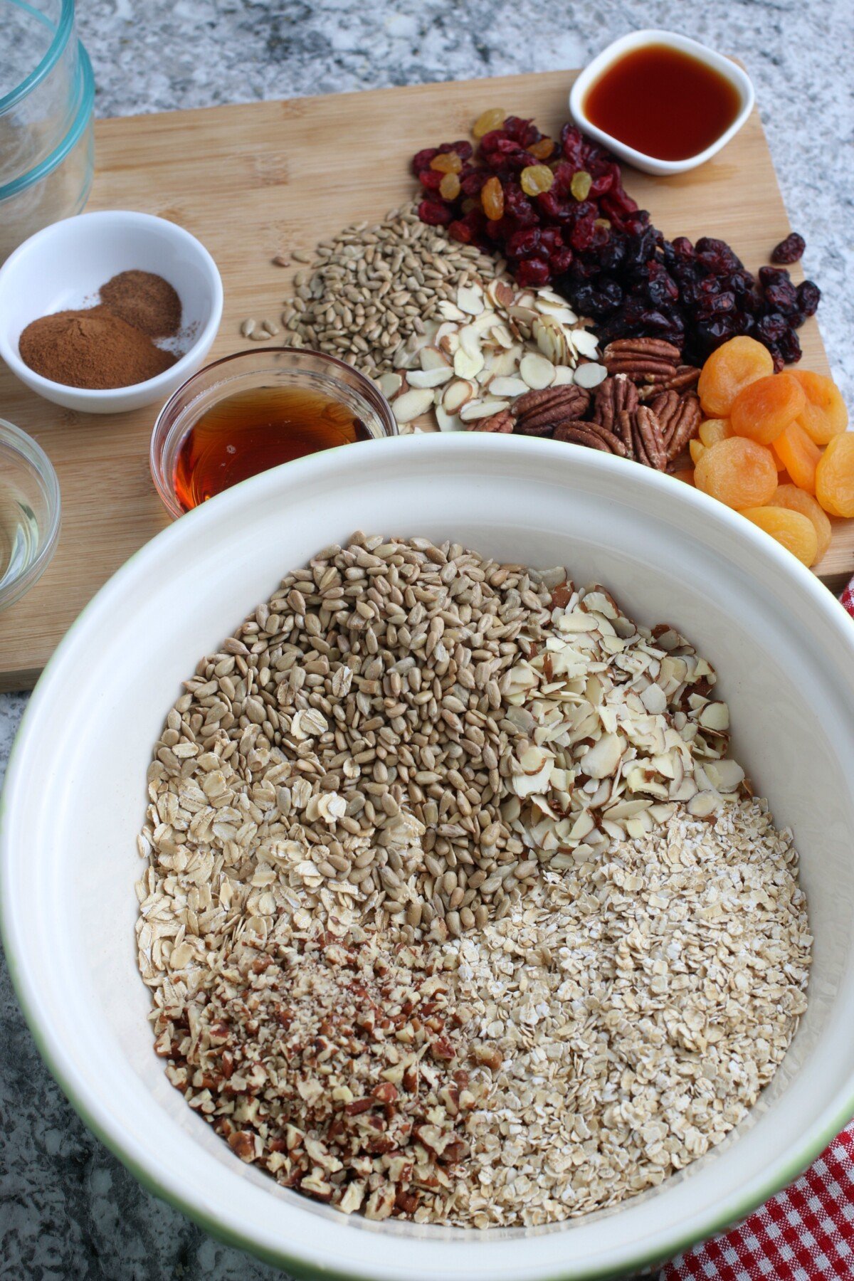 Delicious Homemade Granola Recipe | Kids Activities Blog