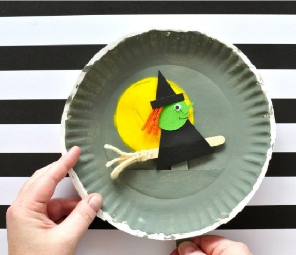 30 SPOOKTACULAR HALLOWEEN CRAFT IDEAS FOR KIDS | Kids Activities Blog