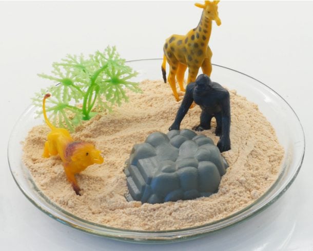 How to Make Edible Play Sand Out of Cheerios...Genius! | Kids ...