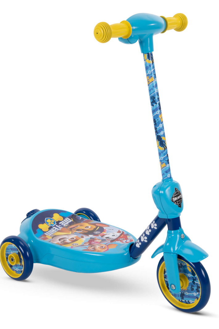 You Can Get Your Kids A Paw Patrol Scooter That Blows Bubbles As They ...