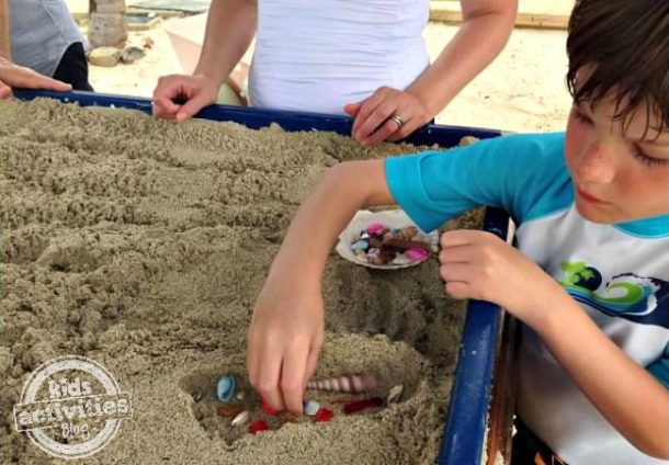 21 Summery Beach Crafts to Make With Your Kids | Kids Activities Blog