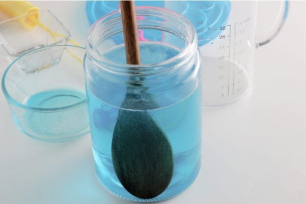 Best Homemade Bubble Solution Recipe - Kids Activities Blog