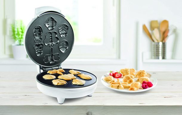 This Bug Waffle Maker Makes 7 Different Insects So Your Kids Can Eat ...