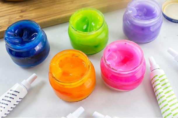 Non-Toxic Homemade Finger Paint Recipe for Toddlers • Kids Activities Blog