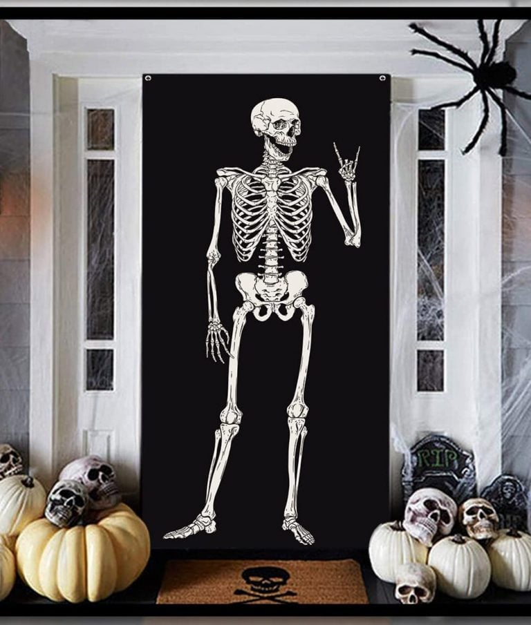 18 Fun Halloween Door Decorations You Can Make | Kids Activities Blog