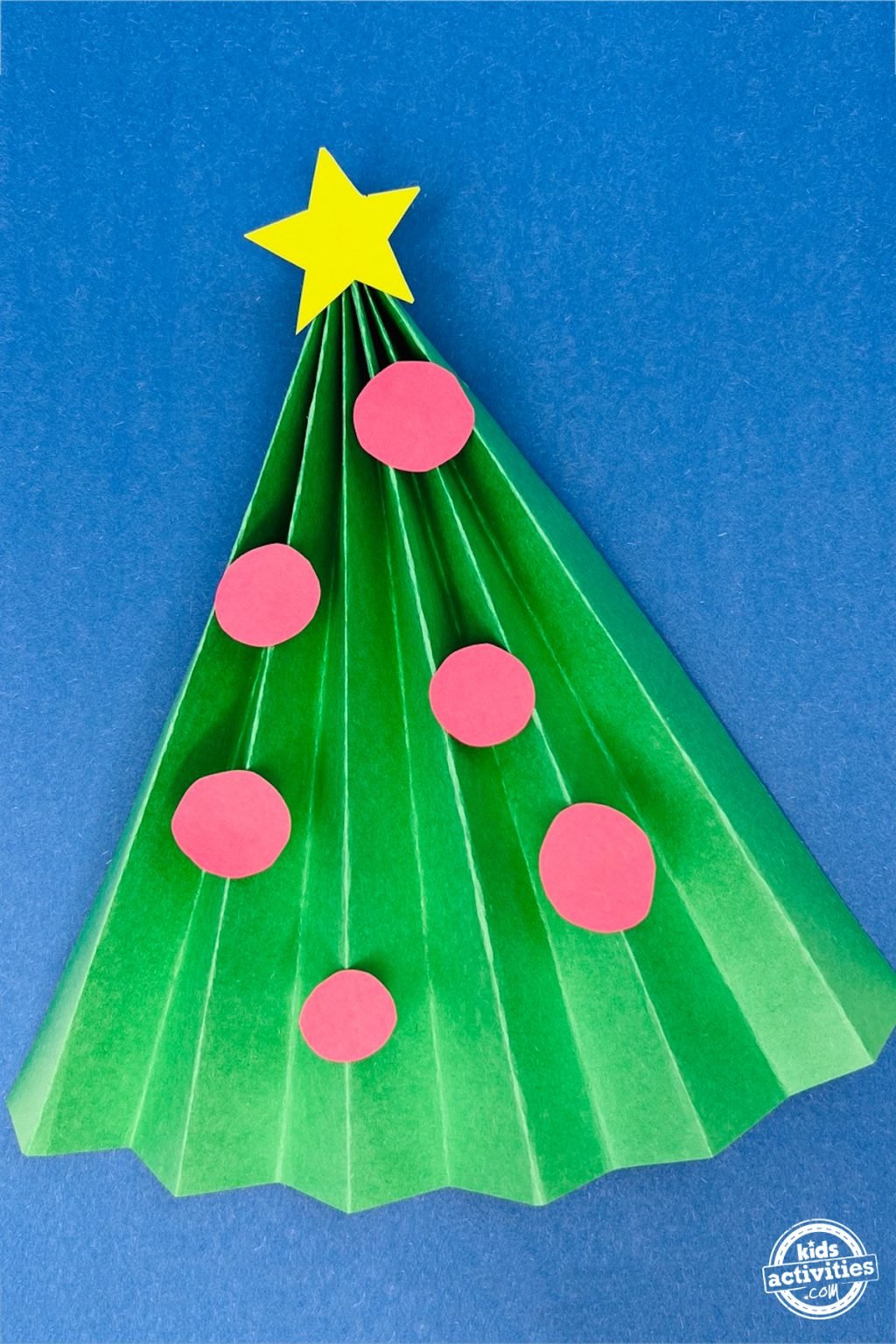 Festive Christmas Easy Craft Tutorial | Kids Activities Blog