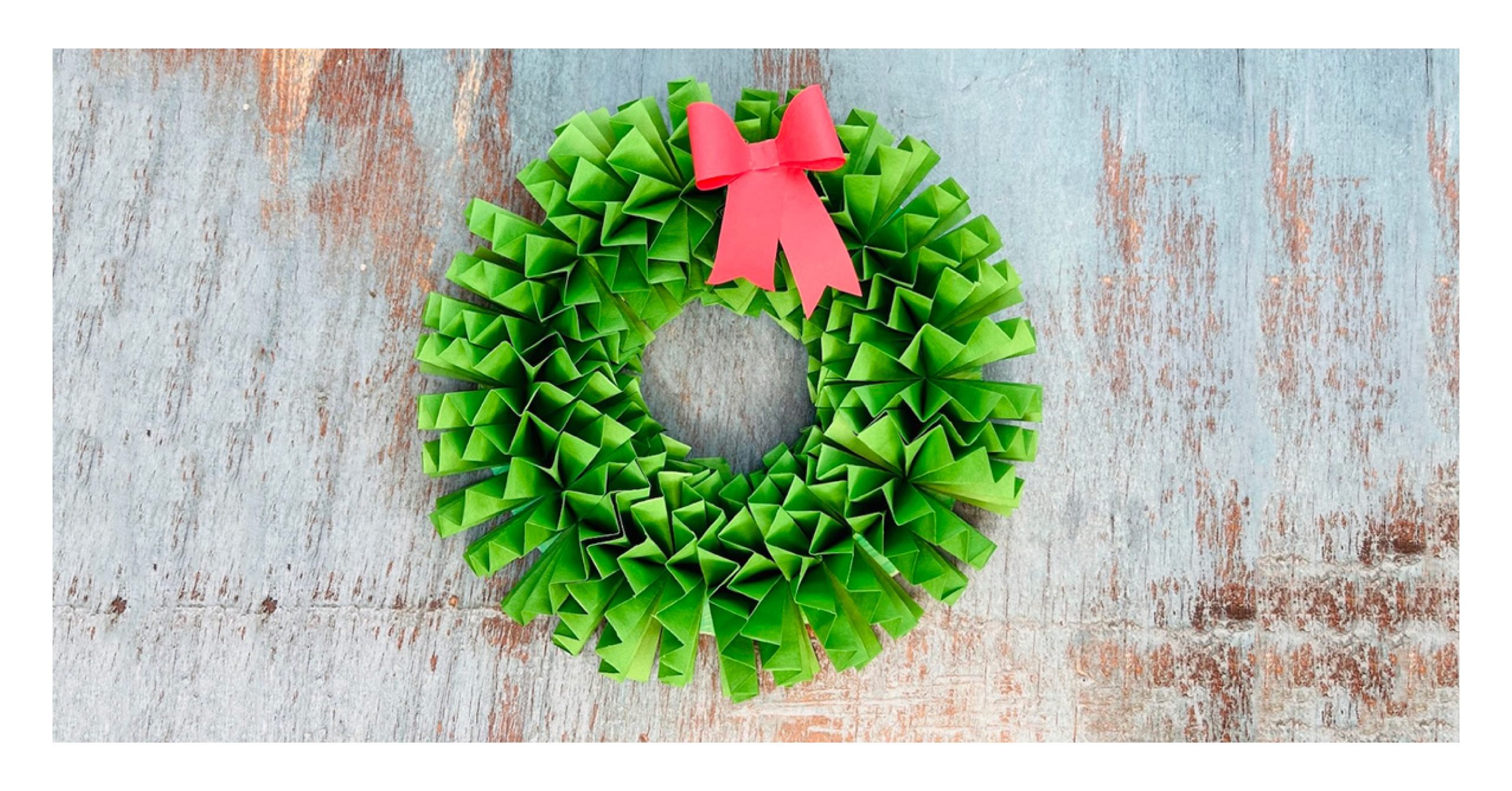 Easy Tutorial | Christmas Wreath Paper Craft + Free Printable | Kids ...