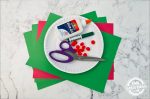 Paper Plate Christmas Wreath + Free Printable | Kids Activities Blog