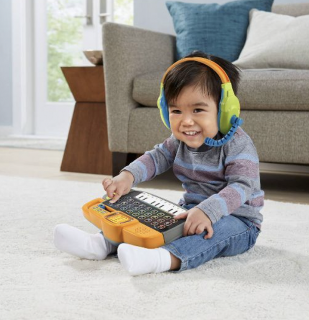 You Can Get Your Kids Their Own Gaming Chair Toy So They Can Game with ...