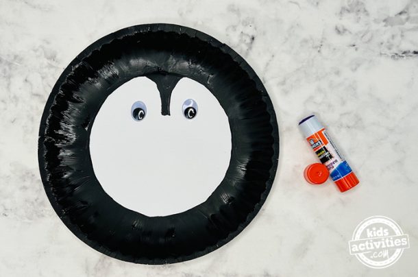 How To Make a Penguin Out of Paper Plates | Kids Activities Blog
