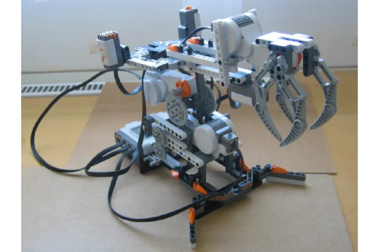 16 Robots Kids Can Actually Make | Kids Activities Blog
