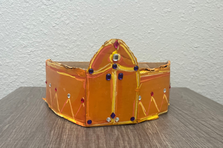Easy Historical Crown Craft for Kids | Kids Activities Blog