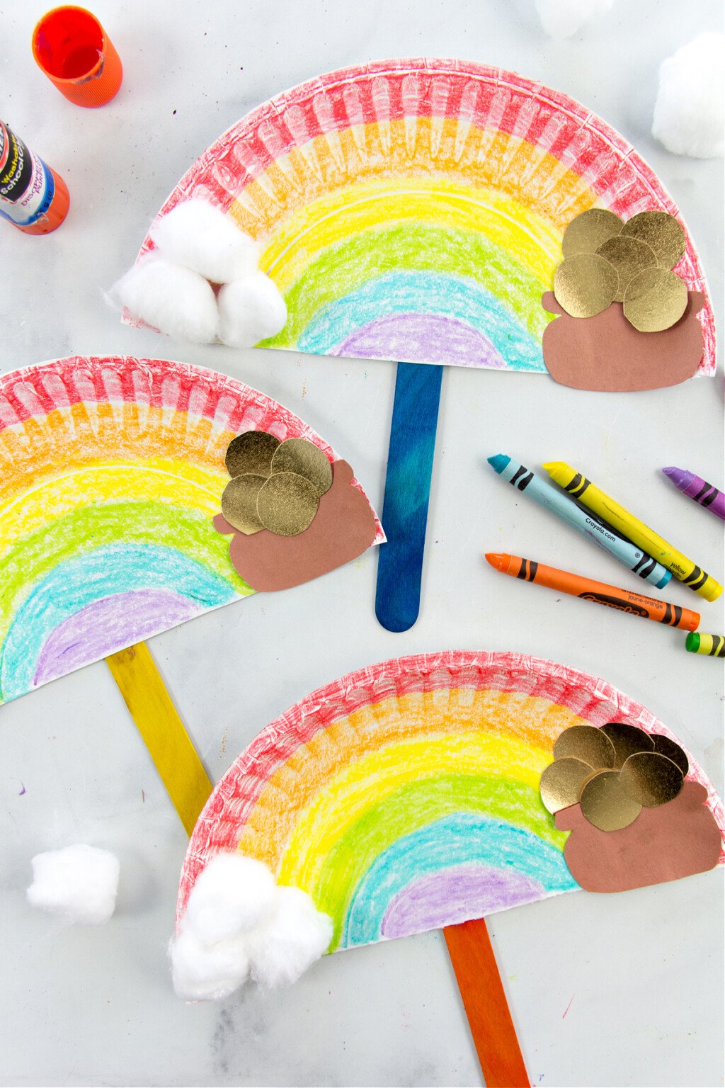 A Colorful Paper Plate Rainbow Craft • Kids Activities Blog