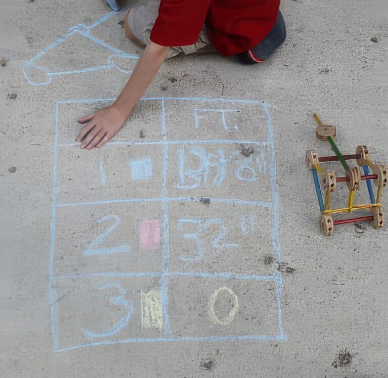 Tinker Toy Catapult Experiment | Kids Activities Blog
