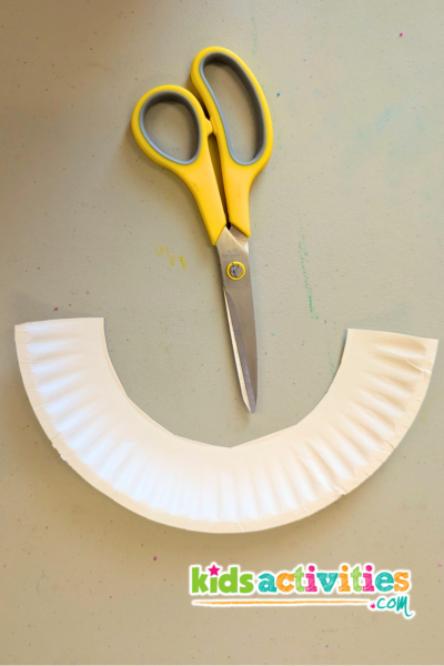 See-Through Paper Plate Fish Bowl Art Project for Kids! | Kids ...