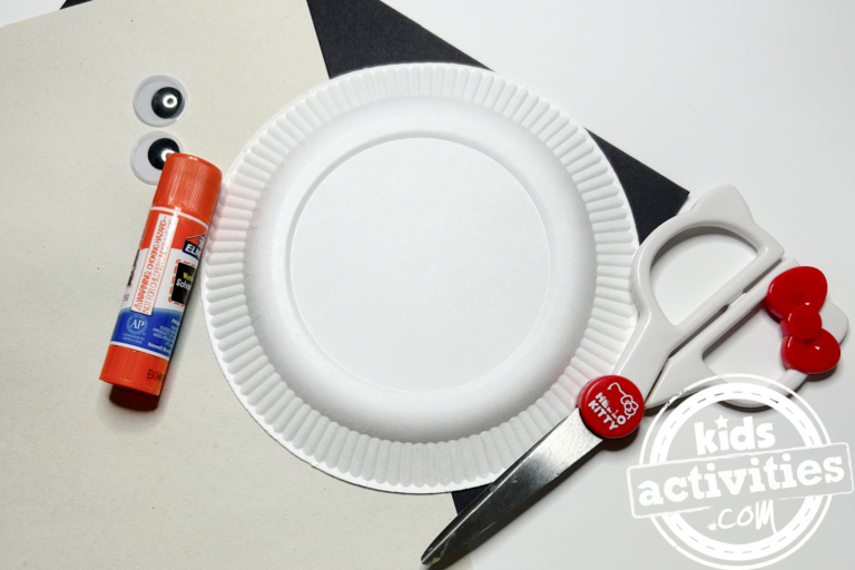Easy Zebra Paper Plate Craft for Preschoolers | Kids Activities Blog