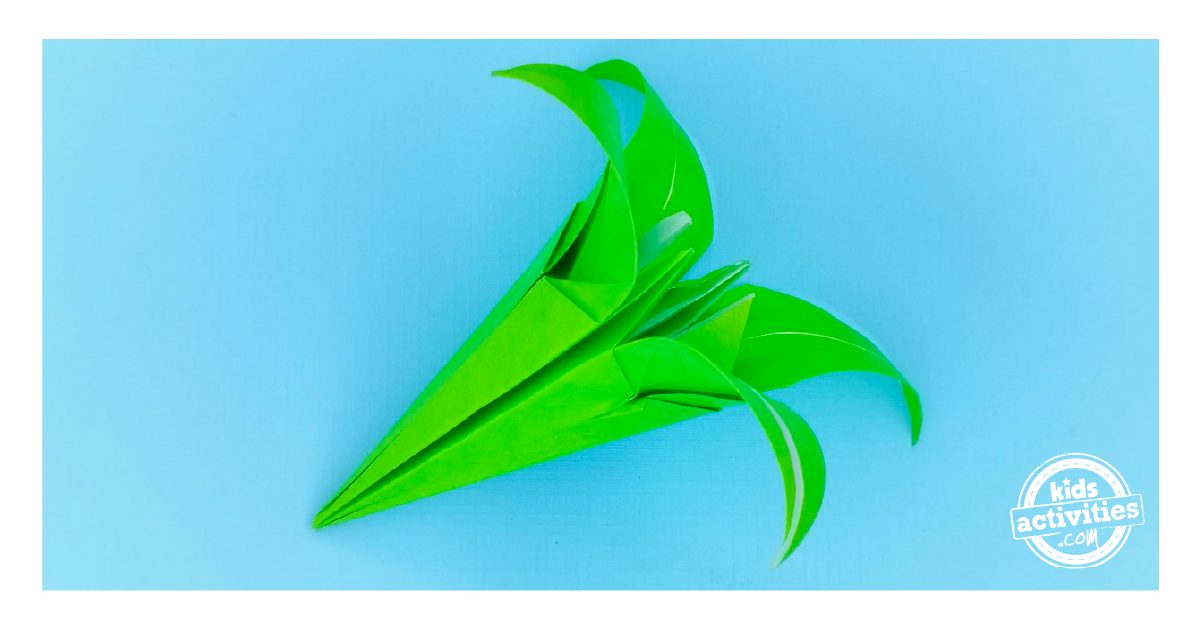 Simple and Fun Origami Lily Tutorial | Kids Activities Blog