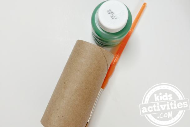 Adorable Frog Craft made from a Toilet Paper Roll | Kids Activities Blog