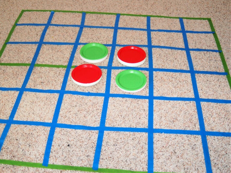 DIY Fun: Paper Plate Reversi Game for Kids | Kids Activities Blog