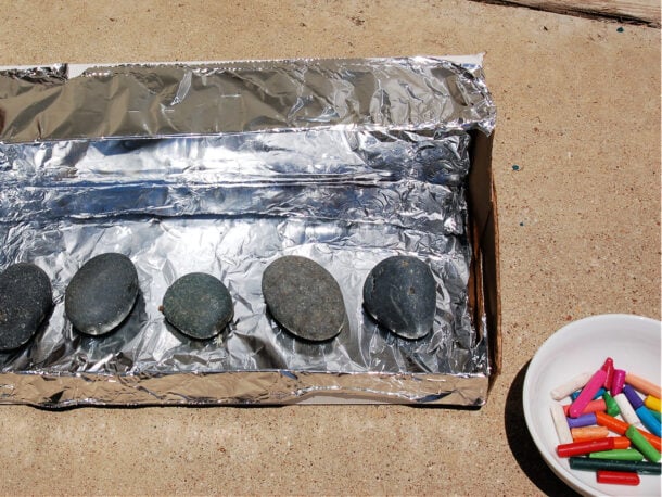 Easy and Fun Solar Oven Craft - TogetherWeCraft